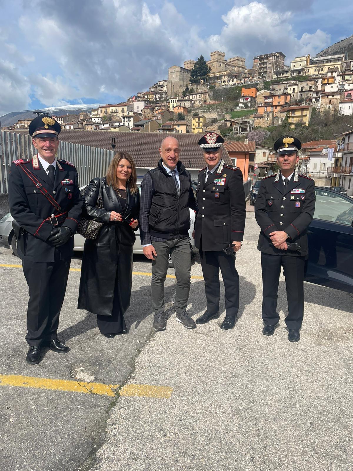 CELANO. IL SINDACO SETTIMIO SANTILLI HA INCONTRATO IL GENERALE NEOSI ...