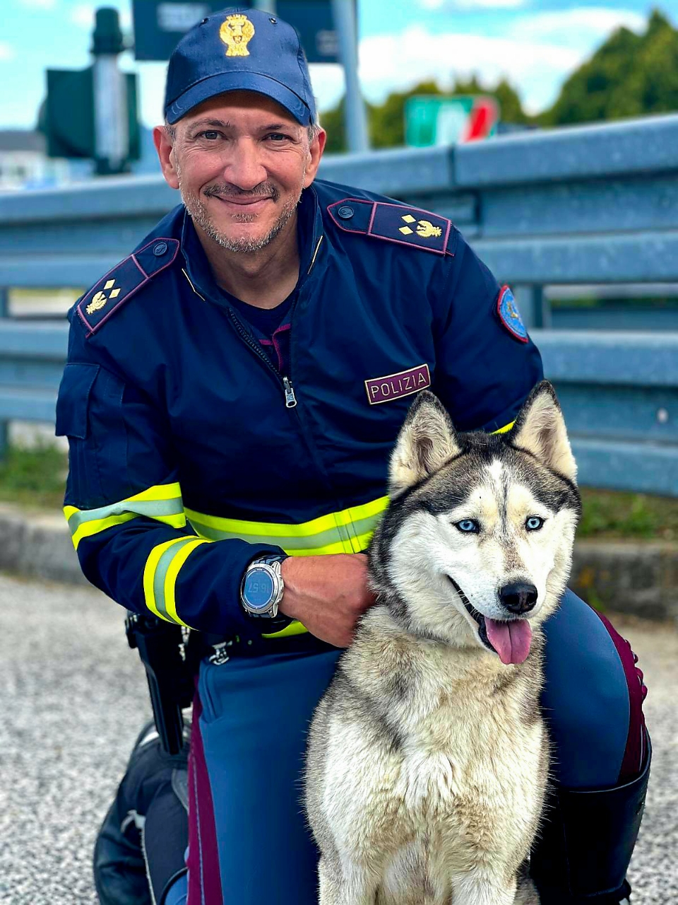 VILLANOVA: A SPASSO AL CASELLO AUTOSTRADALE, SALVATO HUSKY | Il Faro 24!